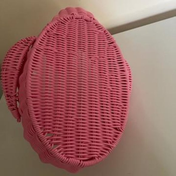 Ciroa | Kitchen | Ciroa Hello Summer Indooroutdoor Pink Serving Resin ...